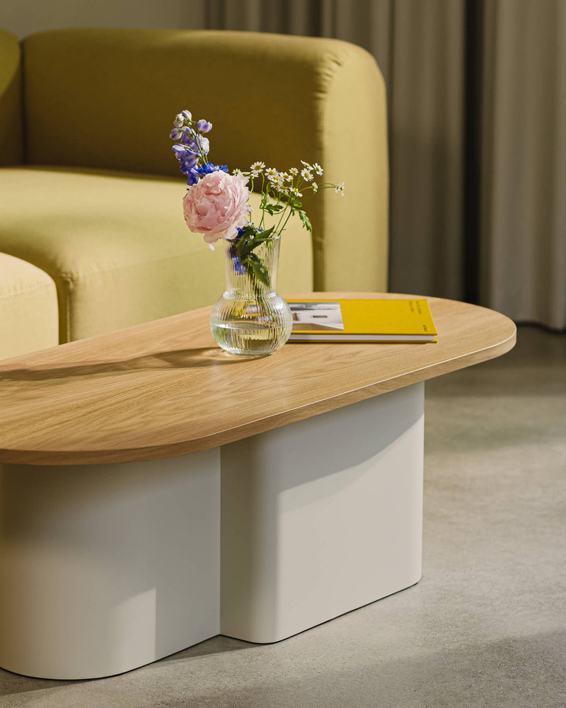Looi Coffee Table Large - oval, black, oak coffee table - noo.ma