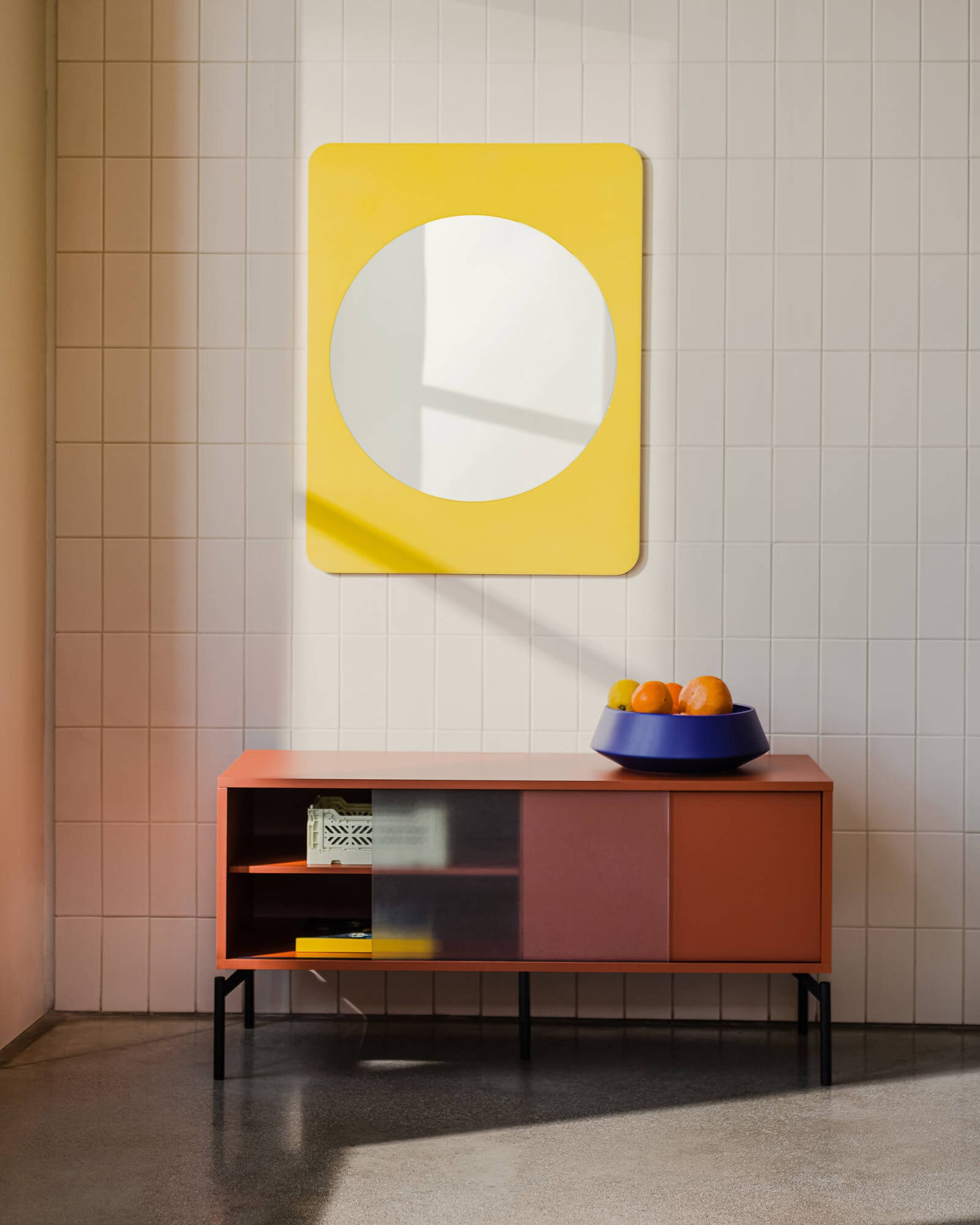 Met Mini TV Stand - simple small red TV unit with storage - noo.ma